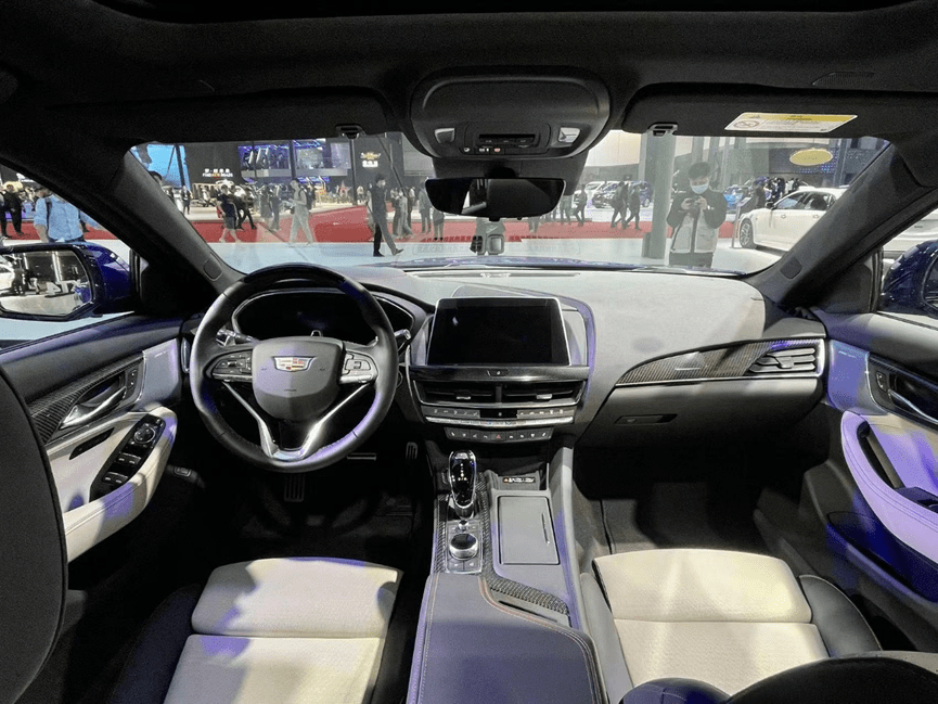 你要的它都有，2023款凯迪拉克CT5亮相车展，难道不比“34C”香？_搜狐汽车_搜狐网