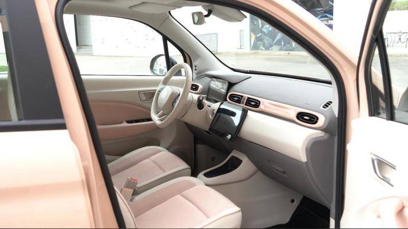 6万元就能拥有的A00级纯电车！试驾2023款零跑T03_搜狐汽车_搜狐网