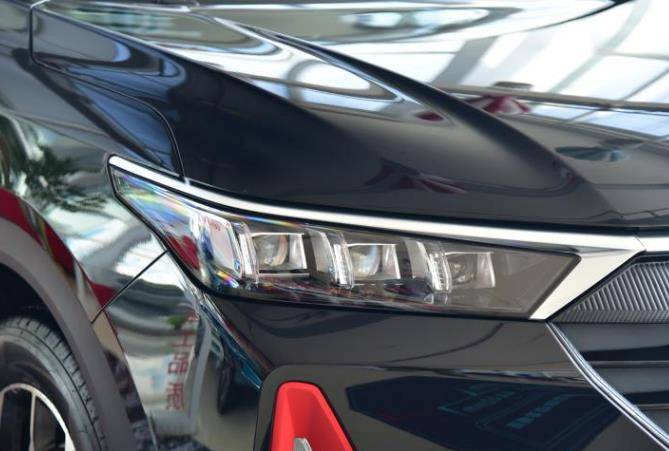 今日上市，又一黑武士SUV，新车标＋1.6T爆170马力，叫板哈弗H6_搜狐汽车_搜狐网