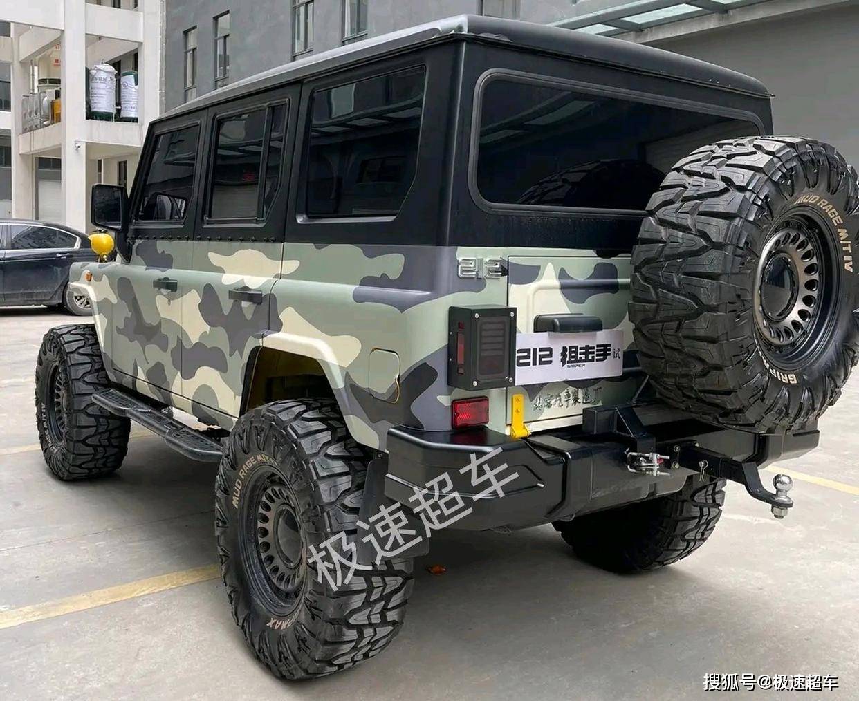 北汽BJ212“迷彩版”曝光，换装“勇士”底盘，2.4T动力更澎湃_搜狐汽车_搜狐网