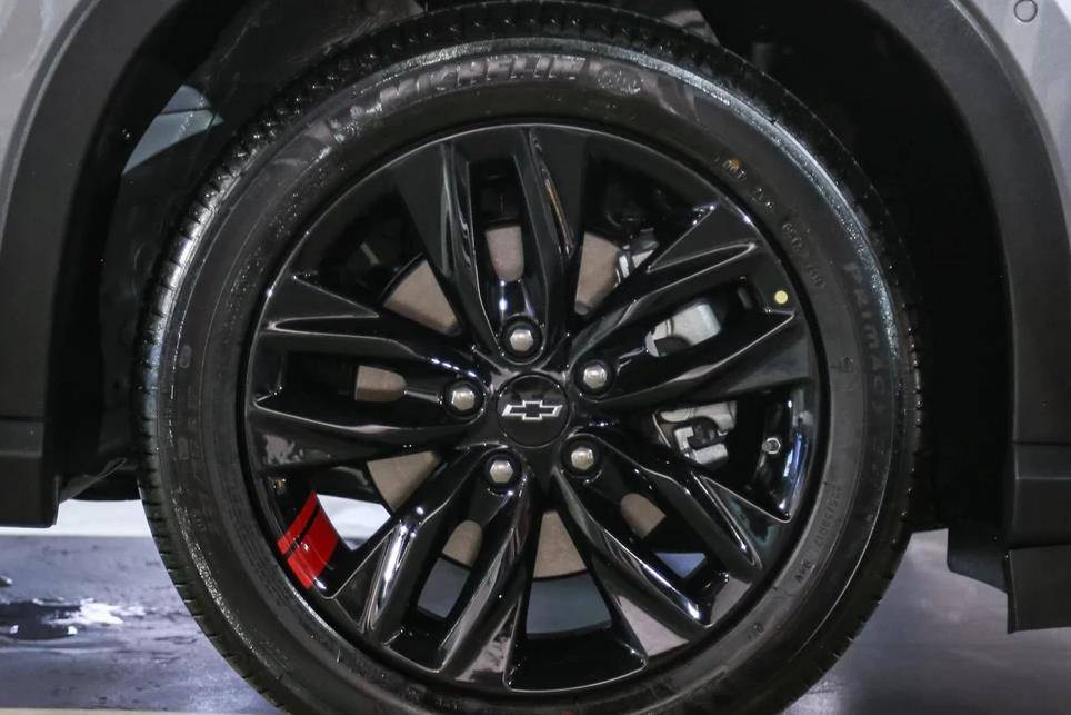 雪佛兰“良心”了，比别克GL6好看，1.3T爆163马力，11.49万_搜狐汽车_搜狐网