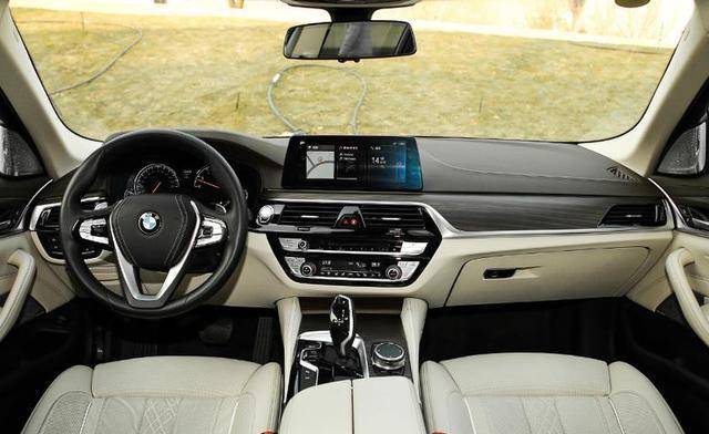 开宝马5系的都是什么人？车主：入门版宝马525Li就够用吗_搜狐汽车_搜狐网