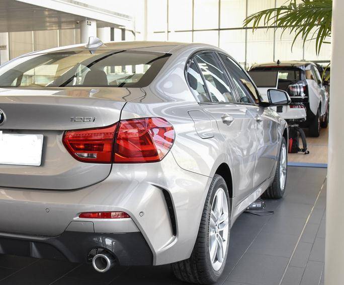 最接地气的宝马车，配1.5T＋7DCT，油耗5.4L，19.88万起_搜狐汽车_搜狐网