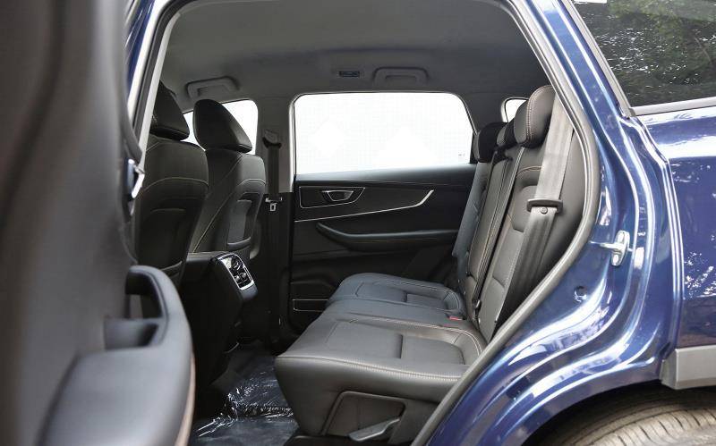 这款SUV一定要看，1.6T榨出197匹，后备箱1930L，8.79万_搜狐汽车_搜狐网