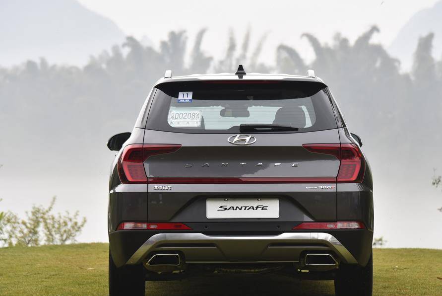 现代胜达“翻身”了，长近5米＋240马力，比汉兰达实在，20.28万起_搜狐汽车_搜狐网