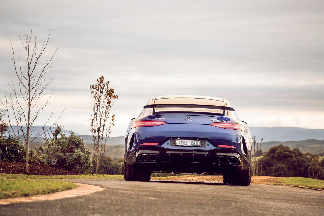 尽显狂野姿态丨奔驰AMG GT 与3W相遇_搜狐汽车_搜狐网