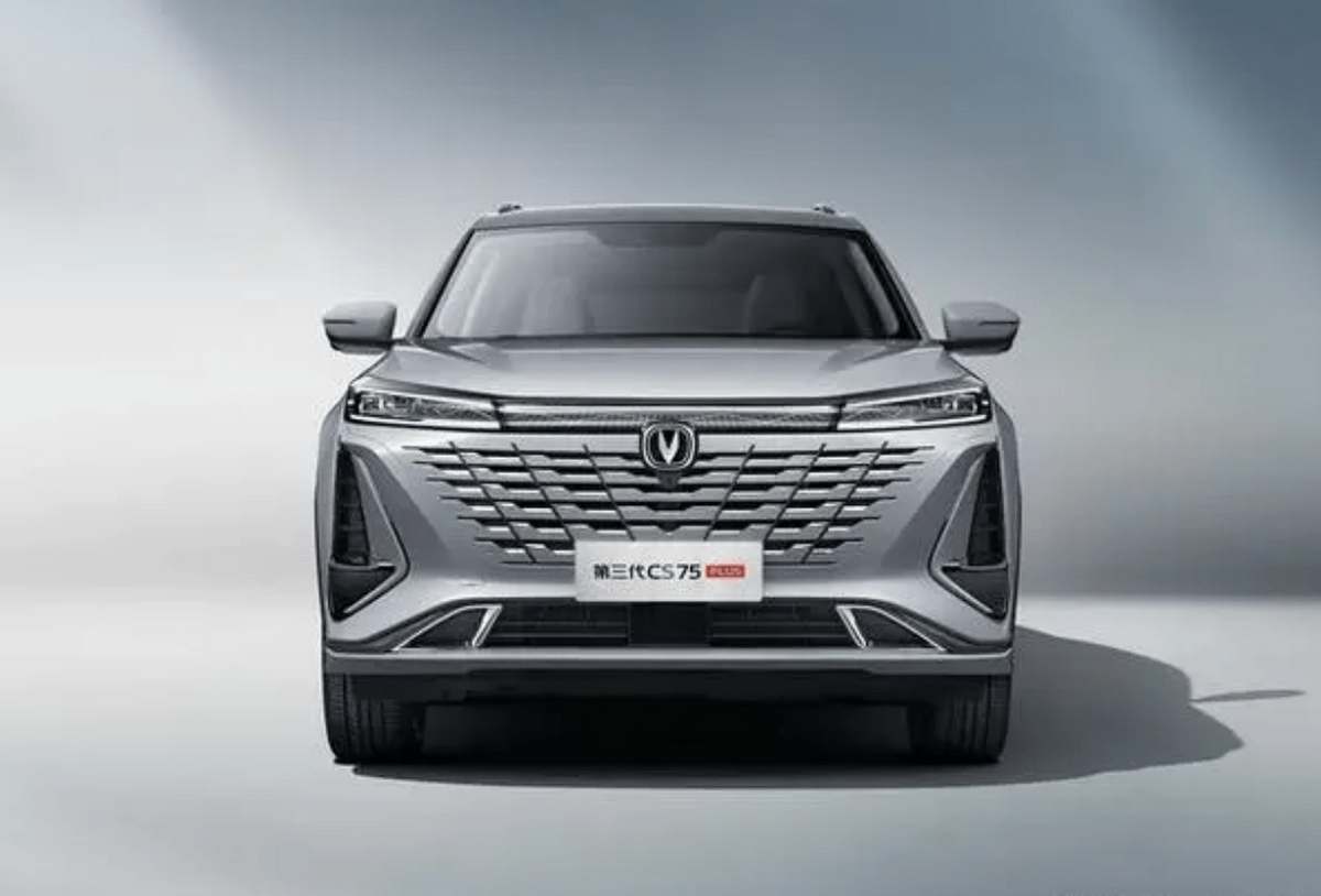 长安第三代CS75PLUS上市，售价12.49万起，该车是否值得购买？_搜狐汽车_搜狐网