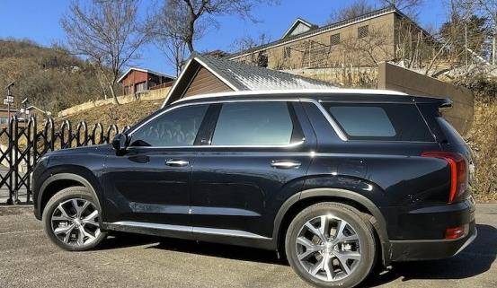 车长近5米，丐版配V6＋8AT，进口SUV仅售29万多，还看啥汉兰达？_搜狐汽车_搜狐网