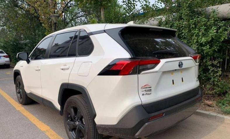 24万提了辆丰田RAV4荣放，开了5890公里，车主有话要说_搜狐汽车_搜狐网