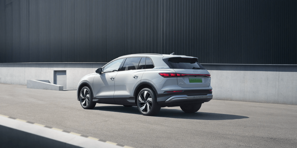 奥迪全球首款“Roadjet陆地专机”车型，奥迪Q5 etron纯电SUV首选_搜狐汽车_搜狐网