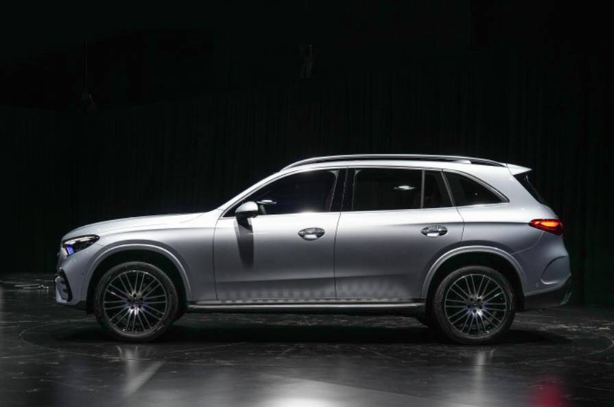 7座版奔驰GLC来了，2.0T混动＋9AT，轴距近3米，堪称同级标杆_搜狐汽车_搜狐网