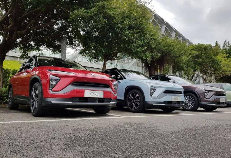 场内试驾蔚来ES6，一脚电门可超福特野马，35万起步值吗？_搜狐汽车_搜狐网