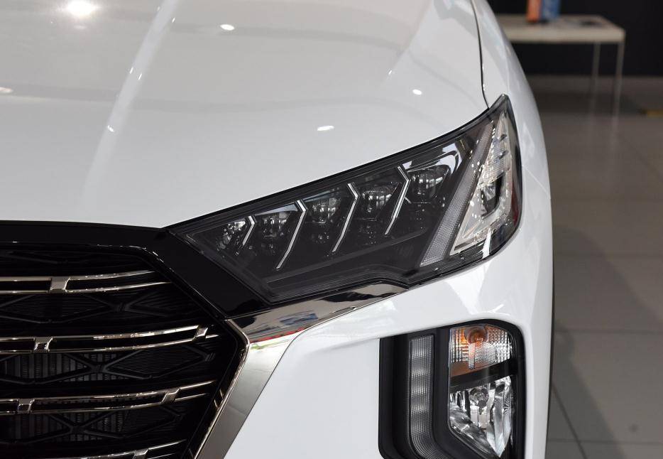 这款SUV，1.6T＋7DCT马力177匹，配四轮独悬，代步越野两不误_搜狐汽车_搜狐网