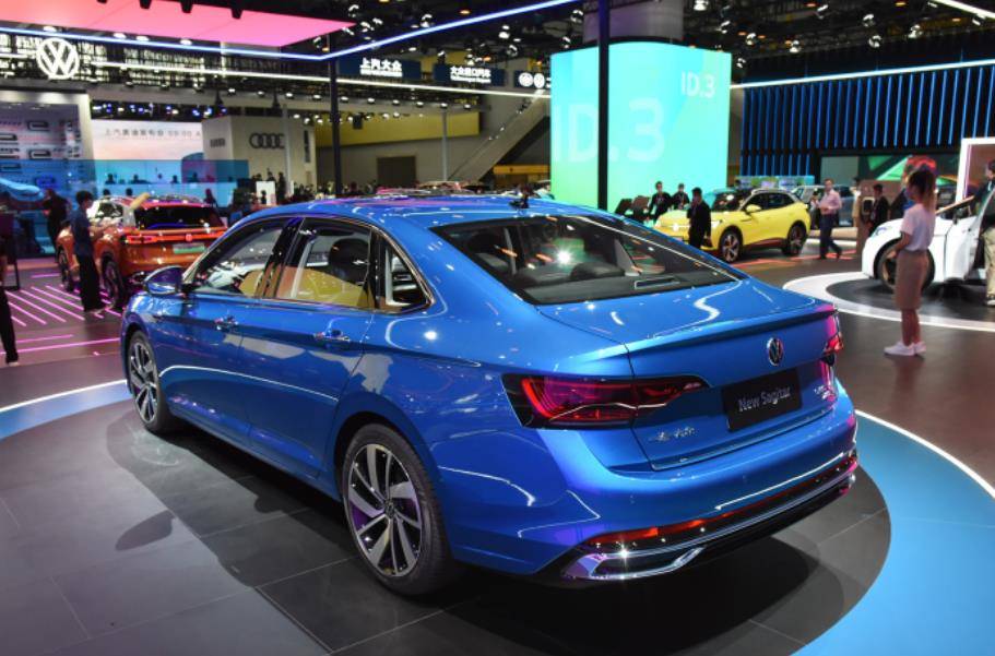 售价22万，全新速腾GLI实车亮相，改换8AT变速，马力230匹_搜狐汽车_搜狐网