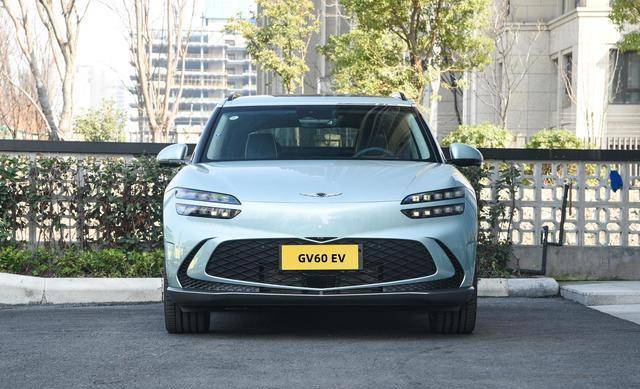 捷尼赛思GV60 EV上市，最高续航645公里，售价28.58万元起_搜狐汽车_搜狐网