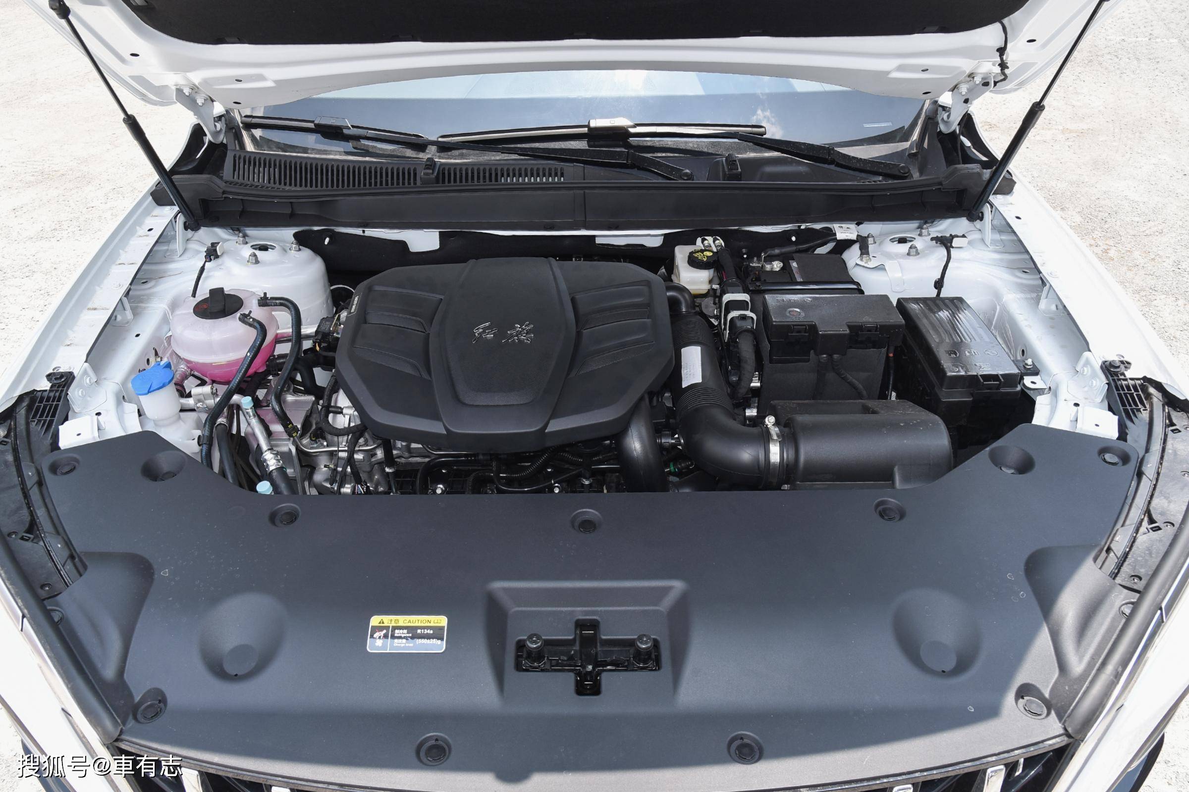 红旗新款HS5将于5月21日上市，造型无可挑剔，2.0T+8AT动力组合_搜狐汽车_搜狐网