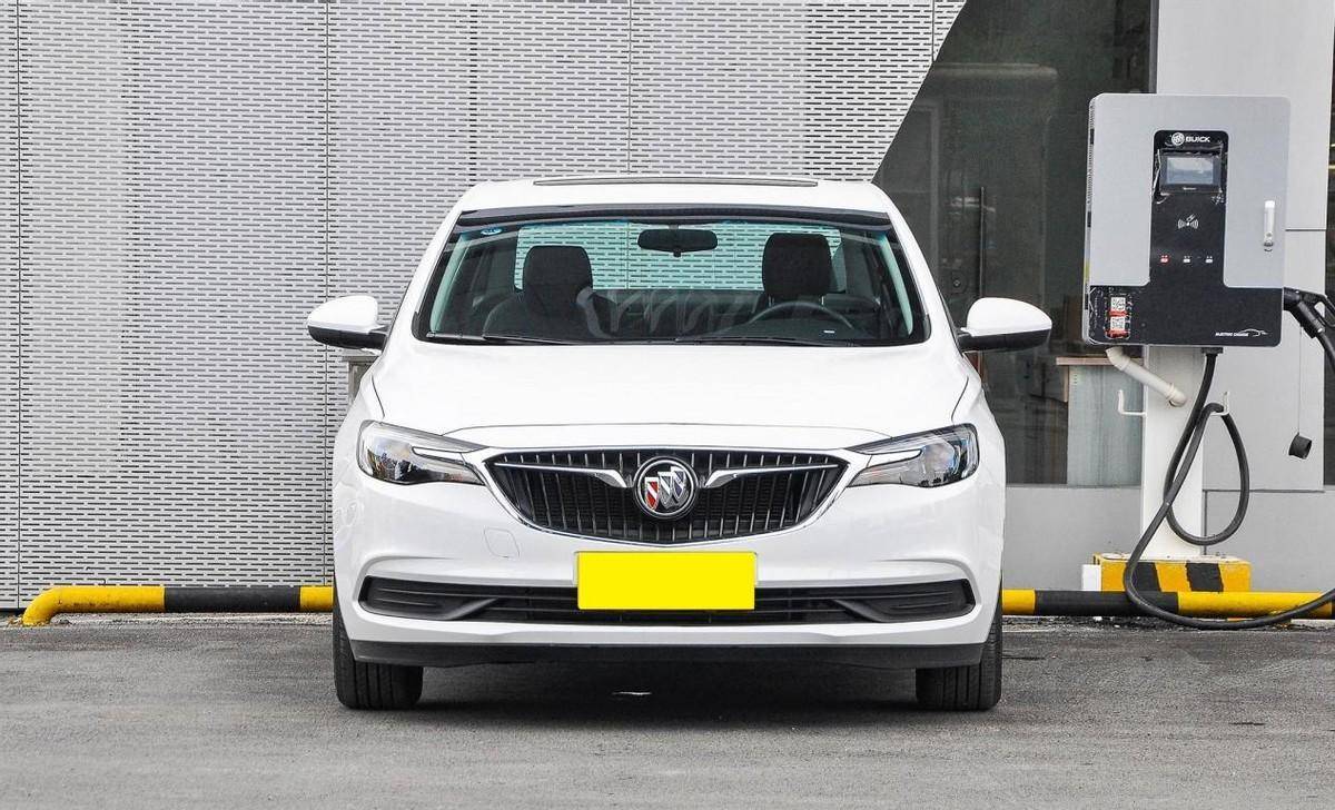 预算10万值得入手的A级车，配1.5L+6AT，前后独悬，还是合资品牌_搜狐汽车_搜狐网