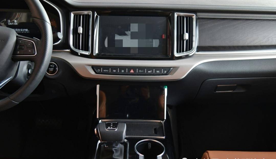 手握55万没要凯迪拉克XT6提了红旗HS7，开一万公里后，车主有话说_搜狐汽车_搜狐网