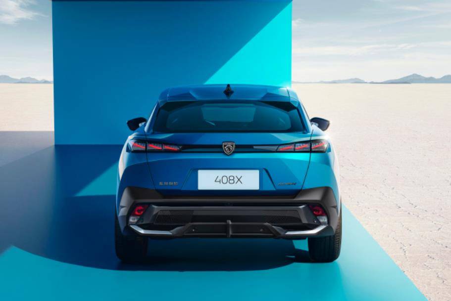 新车｜3月份上市，2023款东风标致408X来了，与凡尔赛C5 X同平台_搜狐汽车_搜狐网