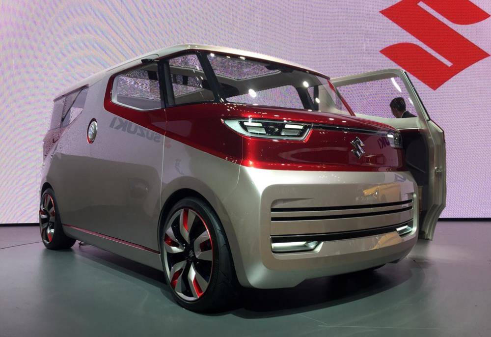 铃木设计师真有一套，面包车玩出新花样，开门方式像地铁_搜狐汽车_搜狐网