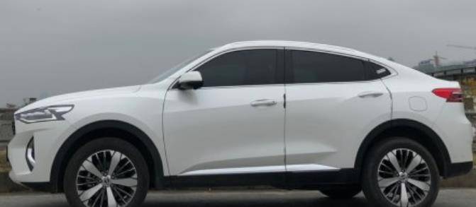 溜背轿跑SUV，媲美宝马X6，油耗6.6L，不足10万，为啥卖不动了？_搜狐汽车_搜狐网