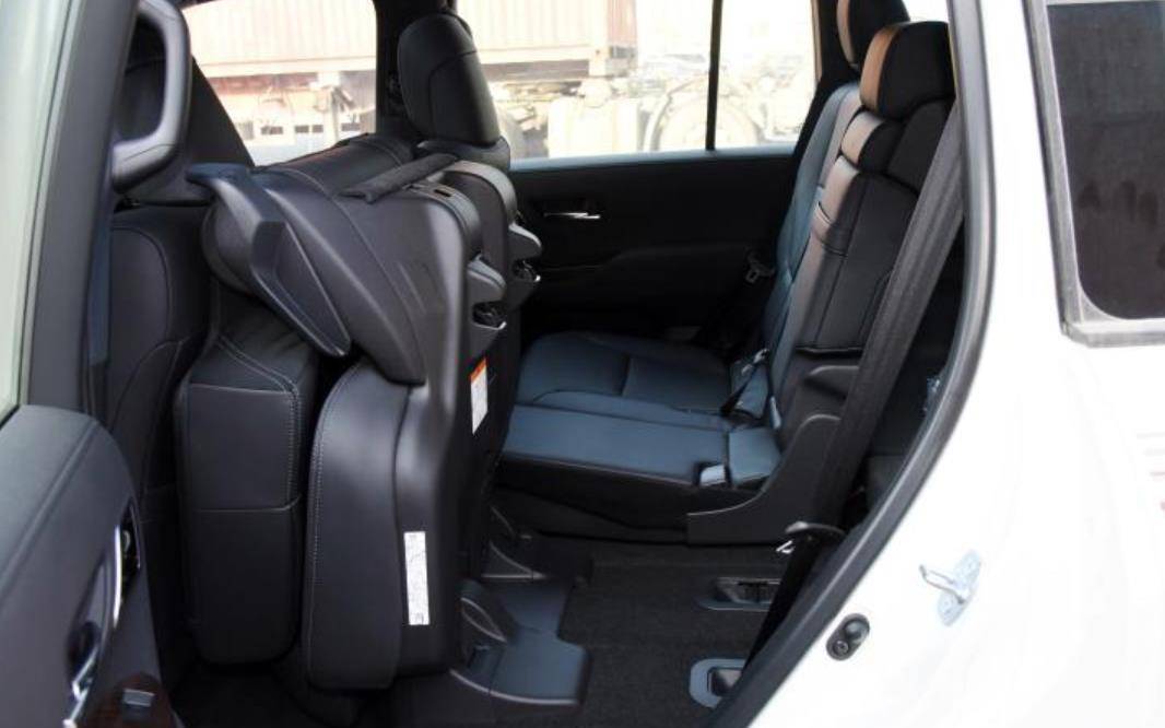 国产版丰田陆巡，外观够硬派，配10AT+四驱，预计3月发布_搜狐汽车_搜狐网