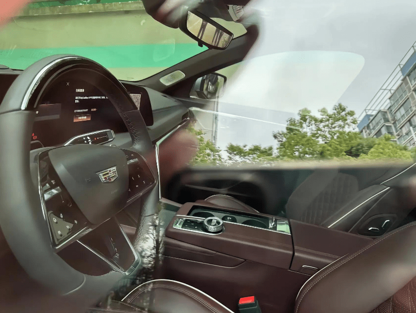 全新凯迪拉克CT6实车首次曝光,改动很大,强过BBA还是低性价比_搜狐汽车_搜狐网