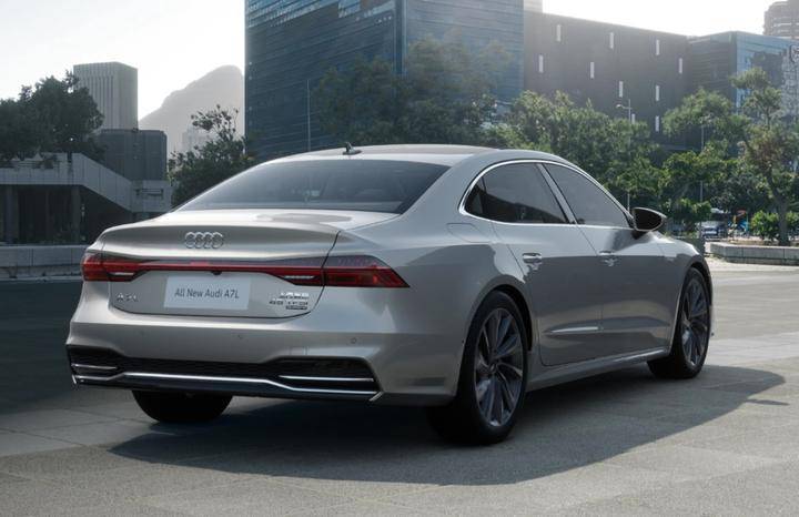 满足中年男性的“少年心”，新款奔驰CLS对比奥迪A7L_搜狐汽车_搜狐网