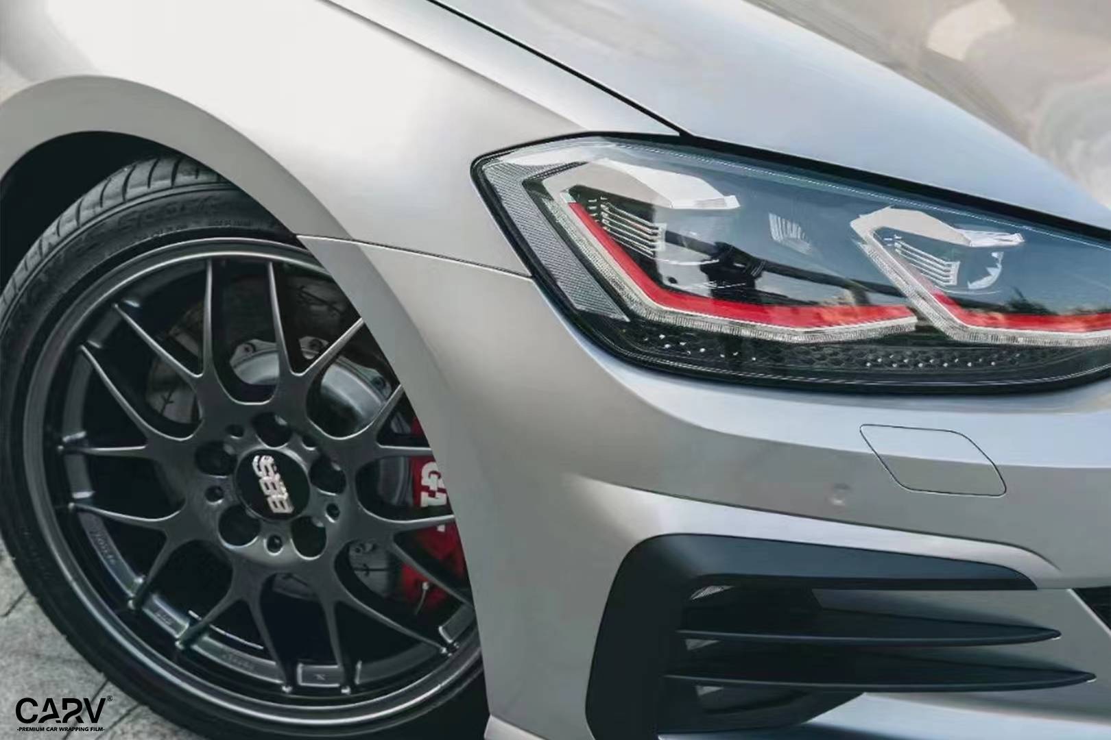 大众高尔夫卡孚改色膜白金GT银,银色光泽,气场全开_搜狐汽车_搜狐网