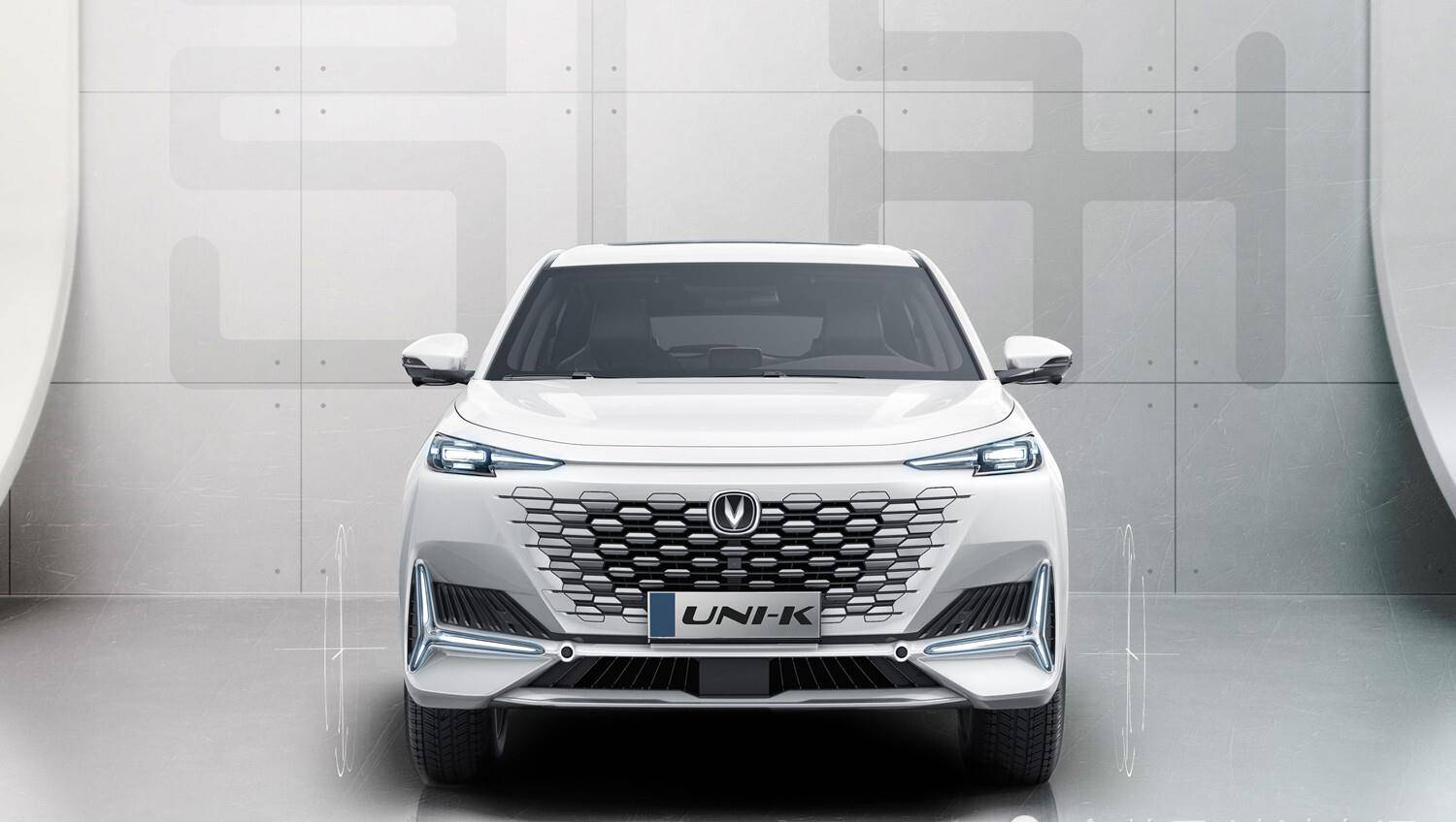 长安UNI-K官图发布，定位中型SUV，搭载2.0T＋8AT动力_搜狐汽车_搜狐网