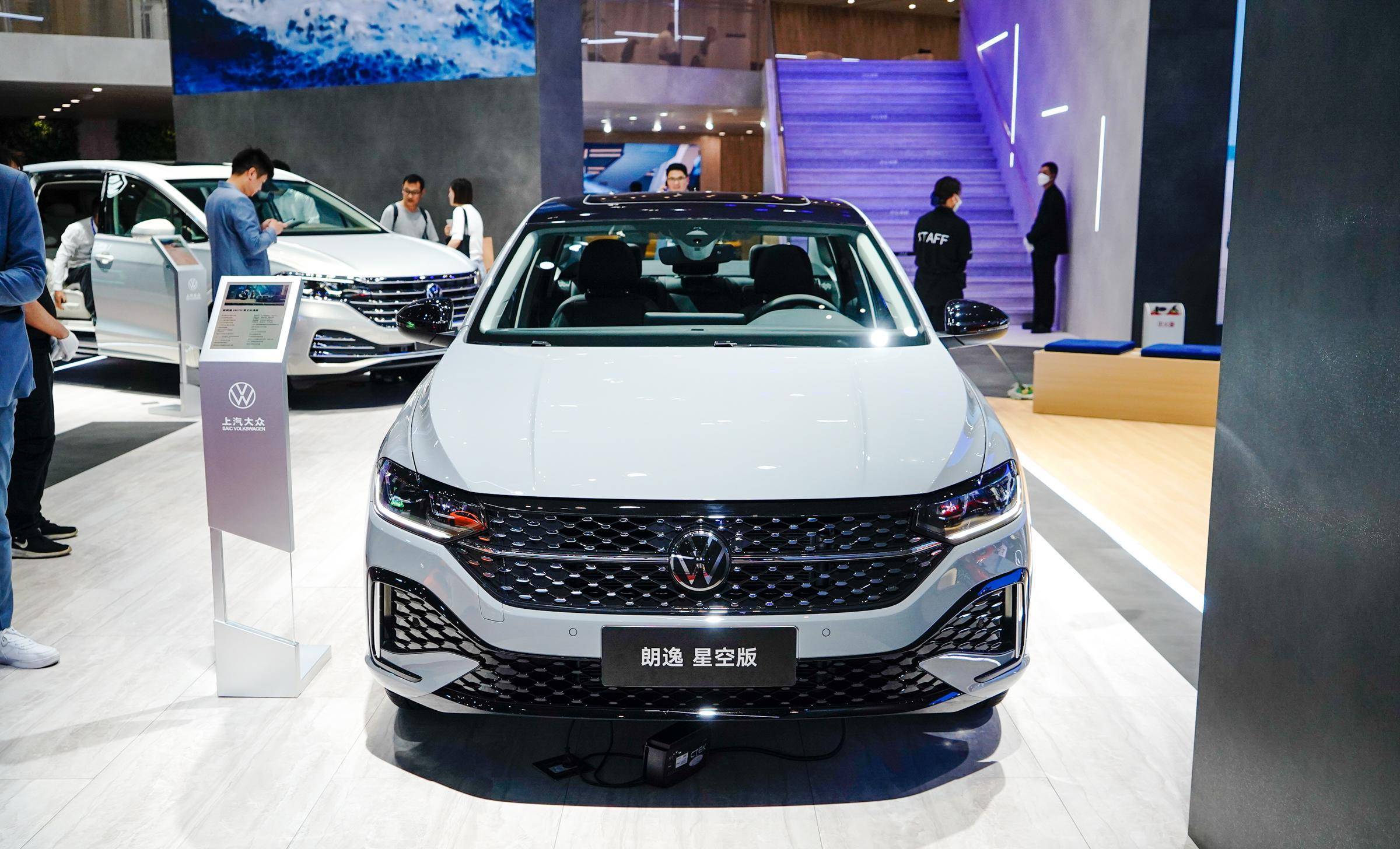 百公里油耗5.4L，配1.5T发动机，吃精粮（95汽油），这车品质如何_搜狐汽车_搜狐网