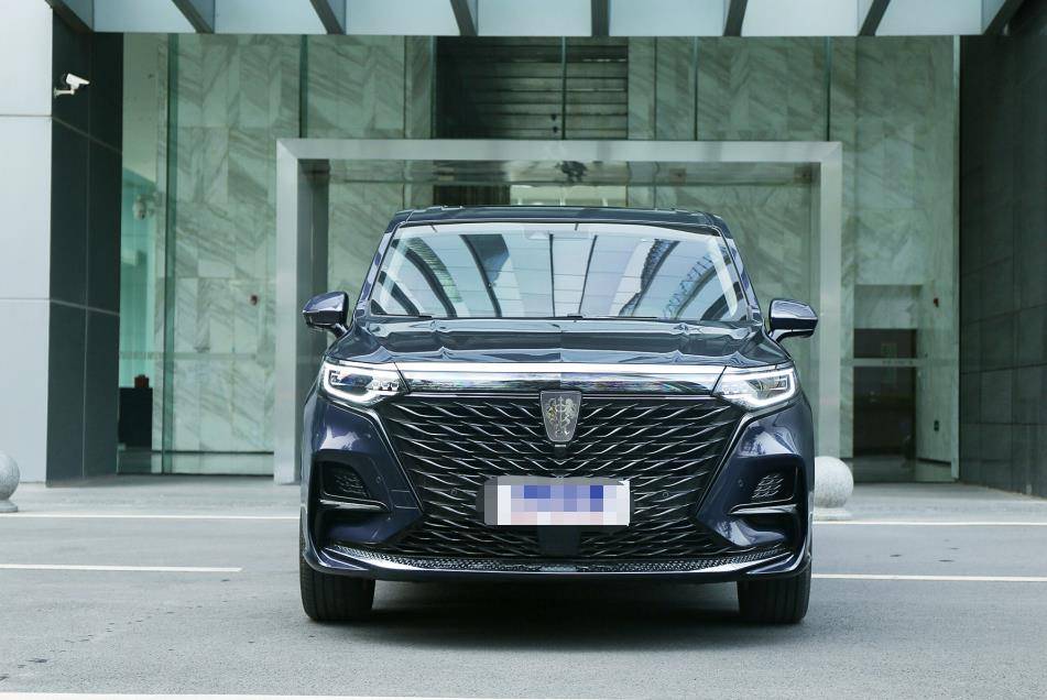 MPV界再添旗舰车，配2.0T＋沙发，气场强过别克GL8，18.88W_搜狐汽车_搜狐网