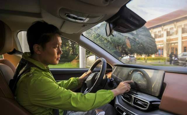 轴距2830mm车重才1760kg，奇瑞又低调造出一台高级货_搜狐汽车_搜狐网