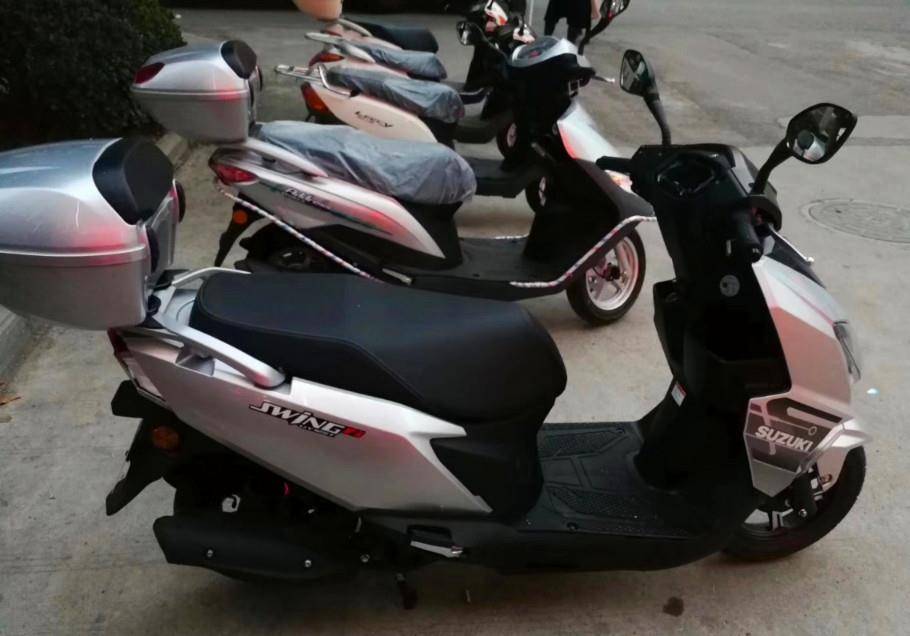 两款最热销踏板车，铃木UY125和豪爵USR125，谁更好？_搜狐汽车_搜狐网