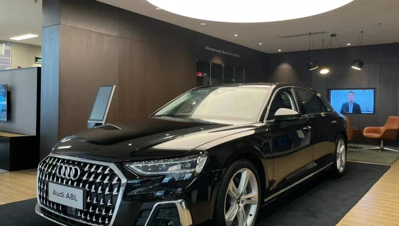 82.98万元起，外观升级明显，新款奥迪A8L正式上市_搜狐汽车_搜狐网