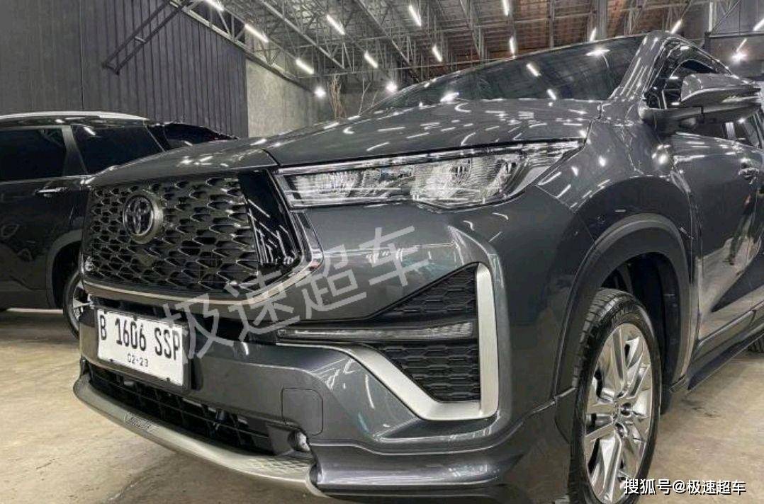 丰田INNOVA：或售9万，7座空间适合自驾游，全新入门级家用MPV_搜狐汽车_搜狐网