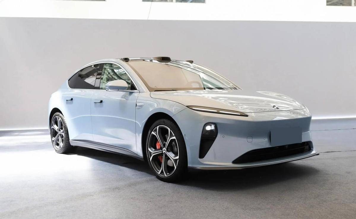 BBA车主增购，岚图追光为何比蔚来ET5更懂他们？_搜狐汽车_搜狐网