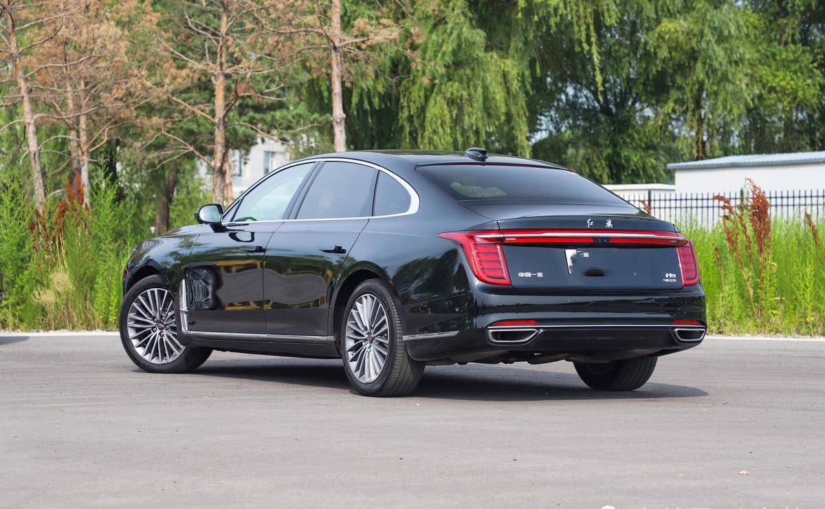 起售价35万，“红旗H9”正式接受预定，价格一出，网友们一阵哀嚎！_搜狐汽车_搜狐网