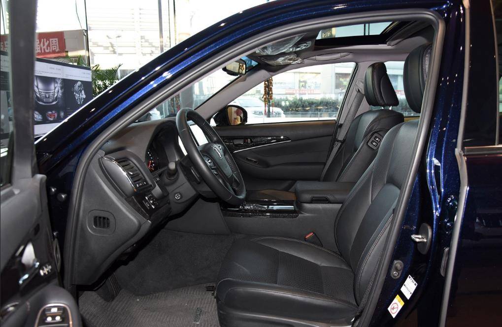 丰田旗下最为经典的车，当年配V8裸车都要90万，逼格不输奥迪A6L_搜狐汽车_搜狐网