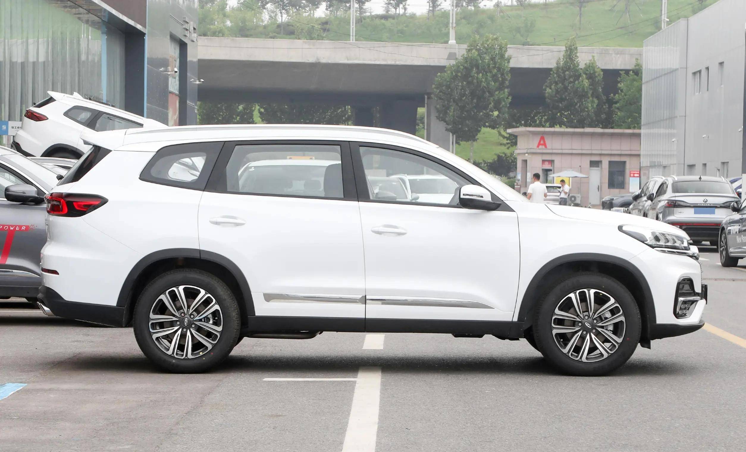 买国产SUV，认准这3台，238马力+8AT，家用自驾两不误_搜狐汽车_搜狐网