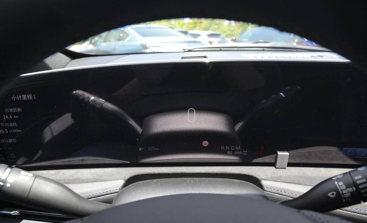 售22.97万起，奥迪Q3的竞品，新款凯迪拉克XT4正式上市_搜狐汽车_搜狐网