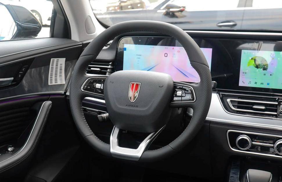 CR-V：就卷是吧？新款红旗HS5全系升级8AT，中期改款像换代_搜狐汽车_搜狐网