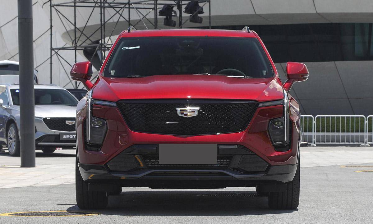 新款凯迪拉克XT4正式上市，换装新前脸、新内饰，增加1.5T动力_搜狐汽车_搜狐网