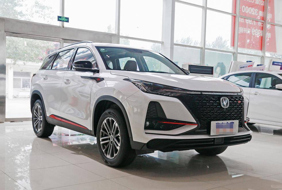 新款长安CS75 PLUS，2.0T＋8AT马力233匹，19英寸轮胎_搜狐汽车_搜狐网