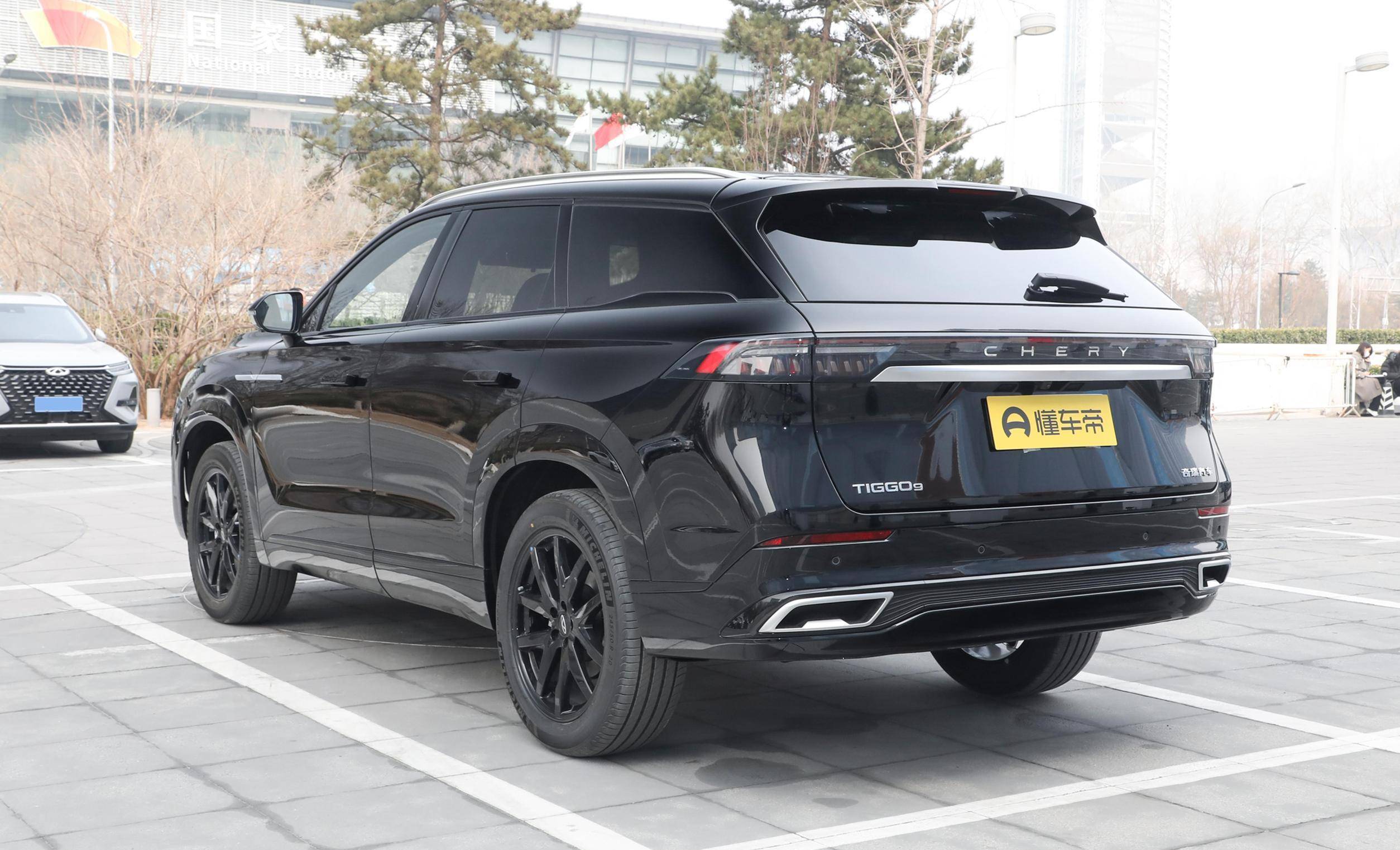 价格实在，配置齐全！奇瑞新旗舰SUV，瑞虎9入手哪款更适合？_搜狐汽车_搜狐网