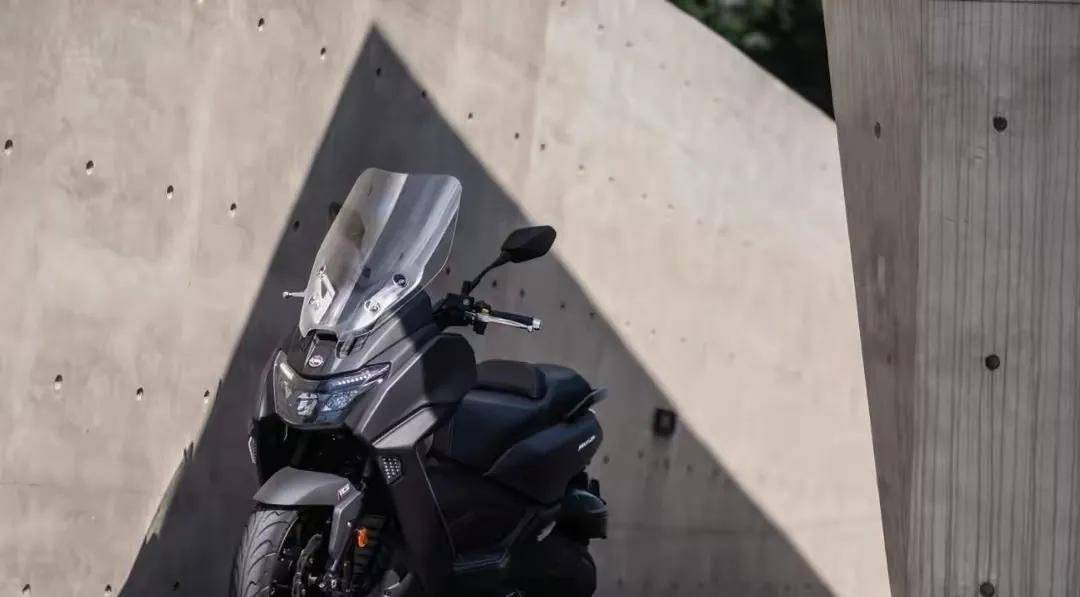 适合摩旅，三阳MaxSym400，配ABSTC颜值性价比超高_搜狐汽车_搜狐网