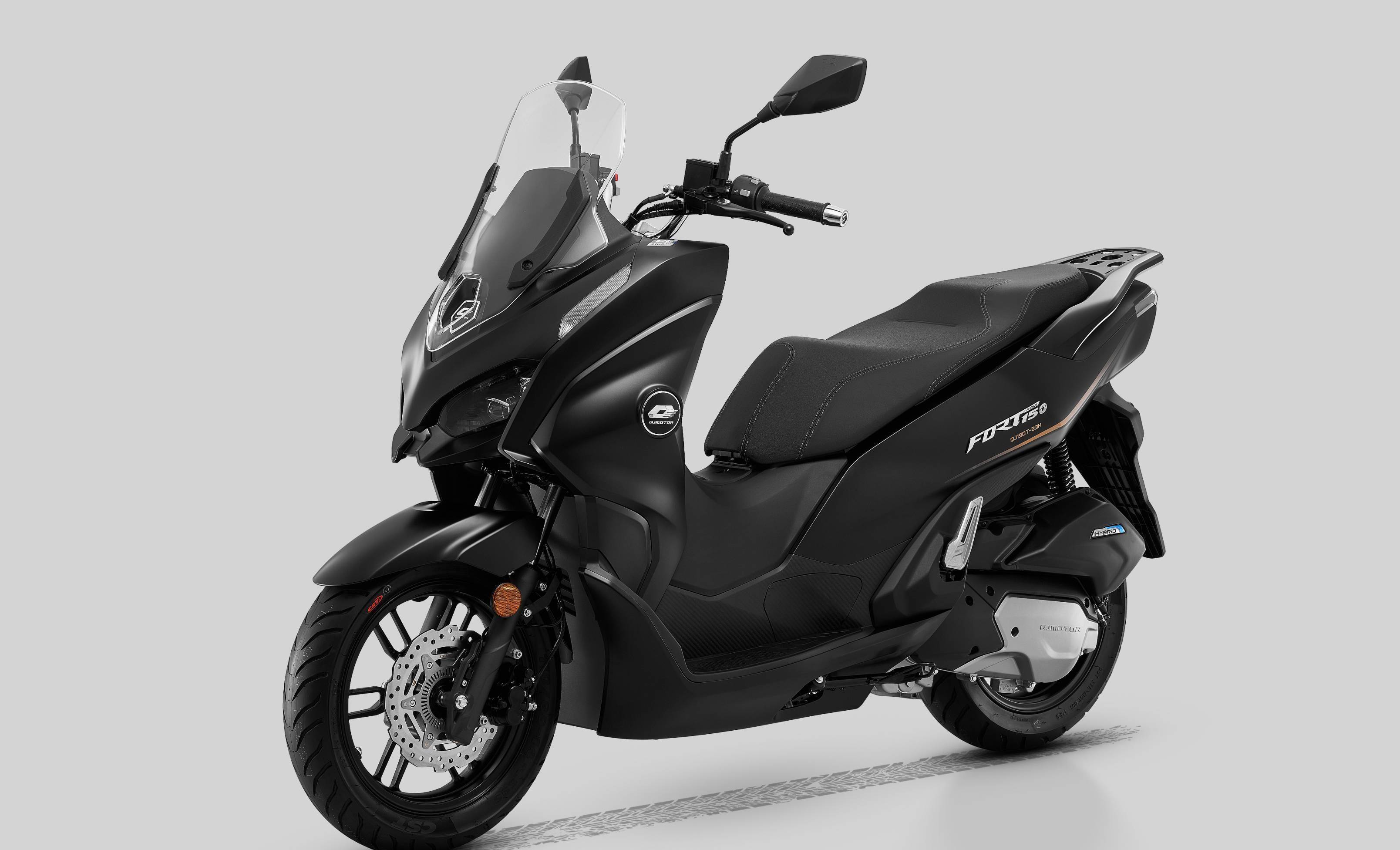 QJ鸿150全面对比豪爵UHR，150踏板之争剩者为王！_搜狐汽车_搜狐网