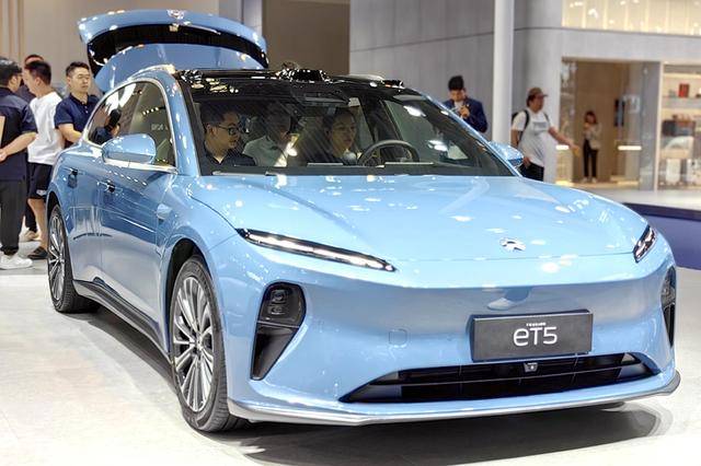 蔚来ET5旅行版亮相重庆车展惹关注，同温层蓝全新ES6看点多_搜狐汽车_搜狐网