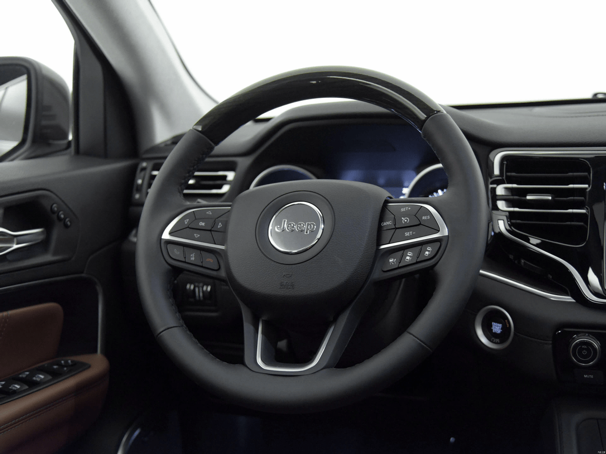 合资七座SUV，2.0T带四驱，小众但很有实力，解读Jeep大指挥官_搜狐汽车_搜狐网