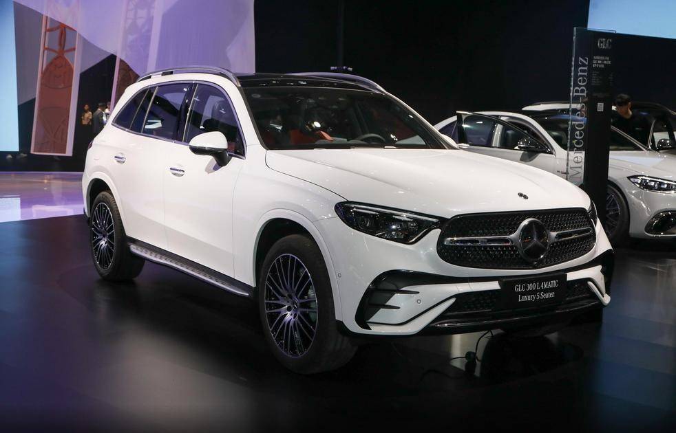 20万的国产车也能与BBA争辉？红旗HS5：谁说不行，我改_搜狐汽车_搜狐网